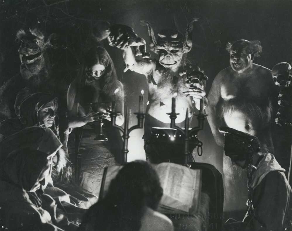 The Uncanny in Häxan: Witchcraft Through The Ages (1922)- Benjamin ...