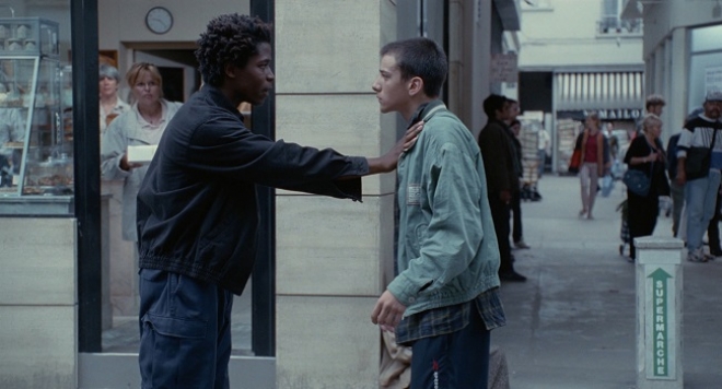 Politics of Sequence in Code Unknown (2000, Michael Haneke) – Celluloid ...